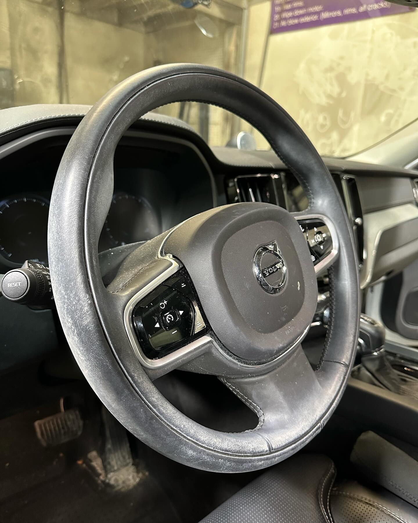 Before & After – Purple Turtle Fine Auto Detailing